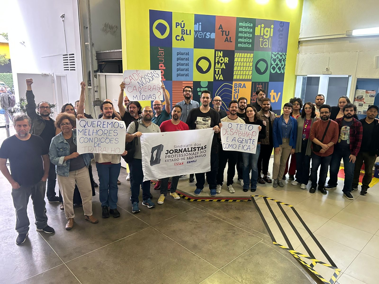 EBC: hora de redirecionar a comunicação pública - Sindicato dos ...